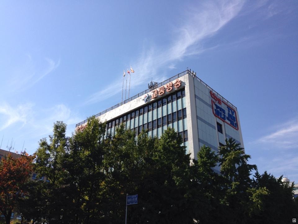 25살 청년 tbs, 새로운 발전의 길을 찾다 | 서울특별시 미디어재단 TBS