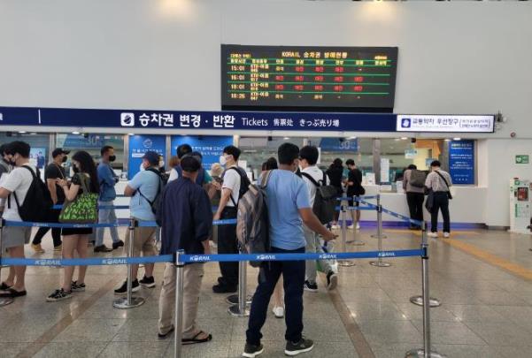 KTX 추석 승차권 '노쇼' 40％ 넘어...3％ 이상은 결국 미판매 | 서울특별시 미디어재단 TBS