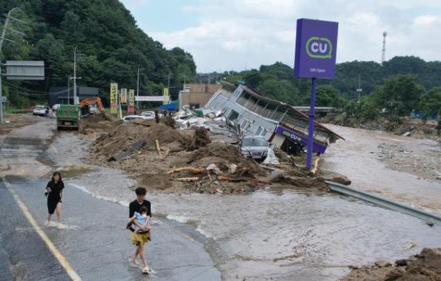 '극한호우' 사망자 23명으로…산청·가평 실종 4명 시신 발견 | 서울특별시 미디어재단 TBS